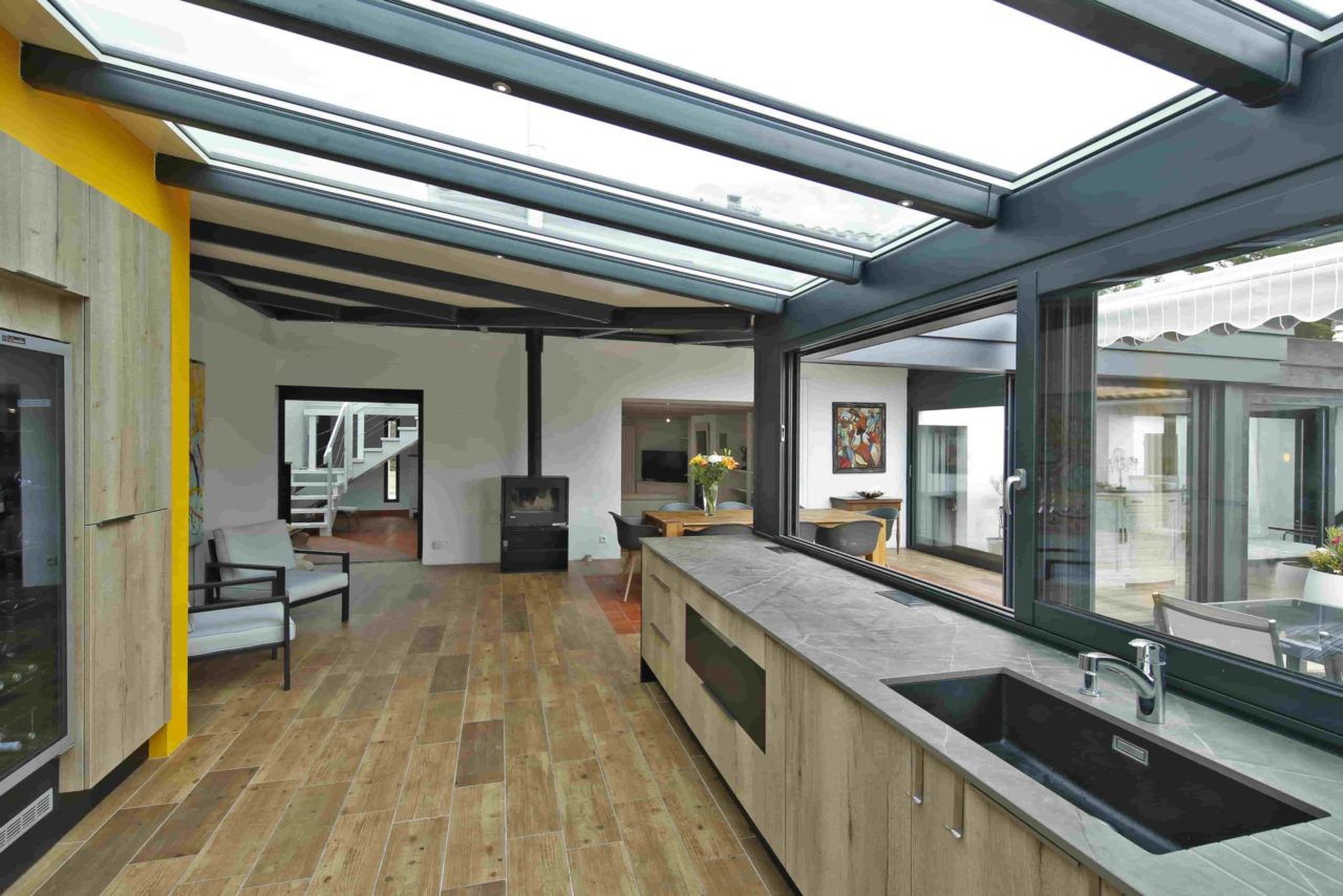 Votre cuisine dans une véranda, c'est possible ! - Rénoval Véranda