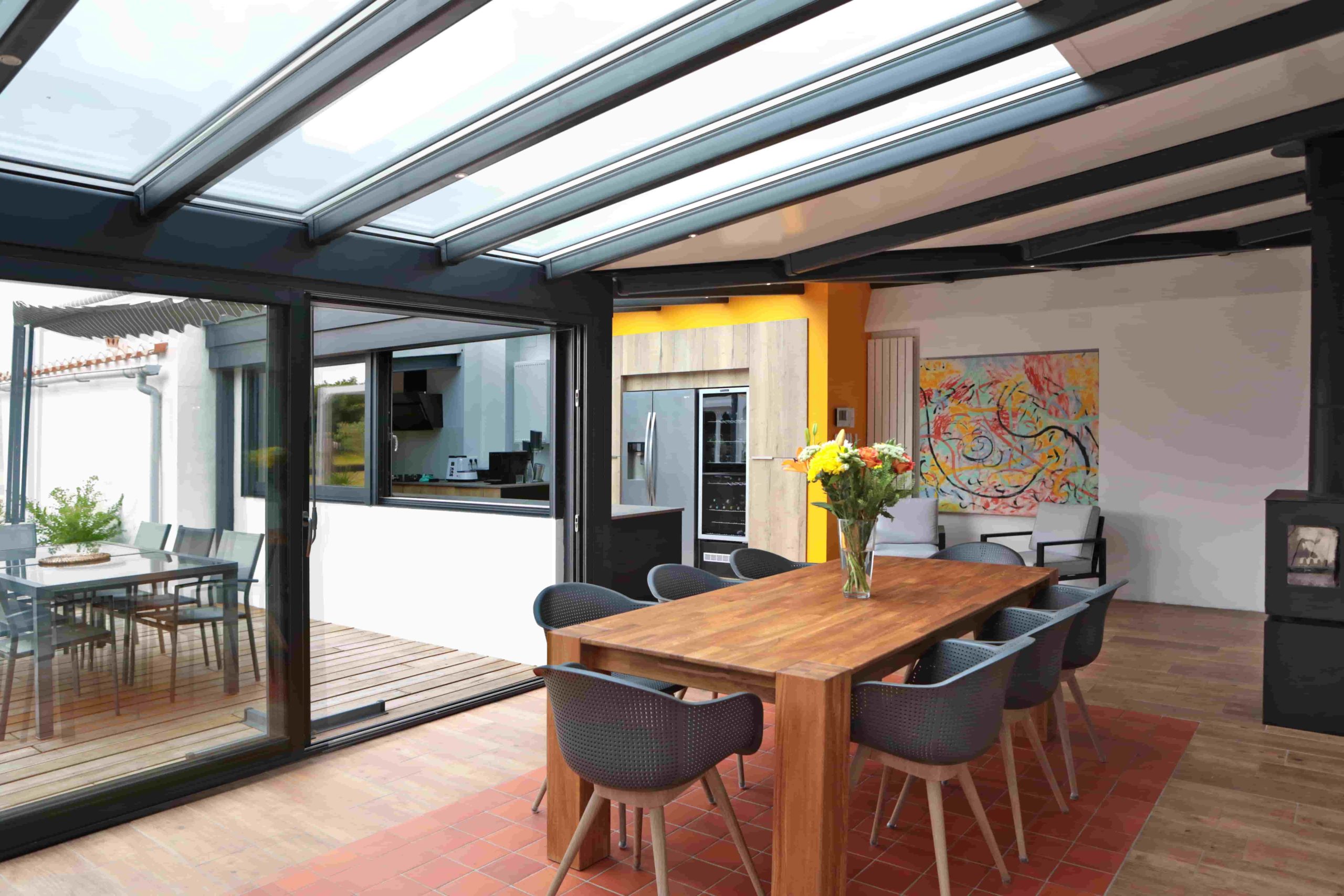 Véranda en verre : pourquoi et comment choisir ses vitrages ? - Rénoval ...