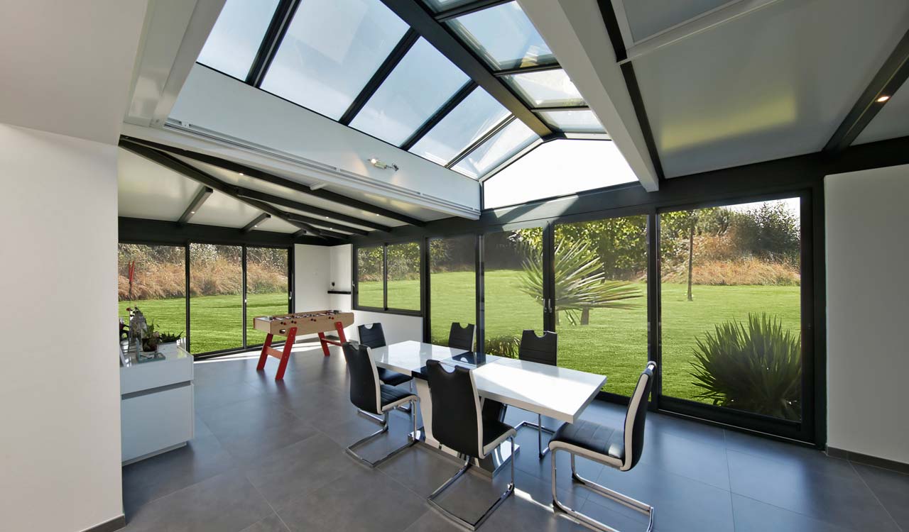 Véranda aluminium sur mesure - Prix et modèles | Rénoval